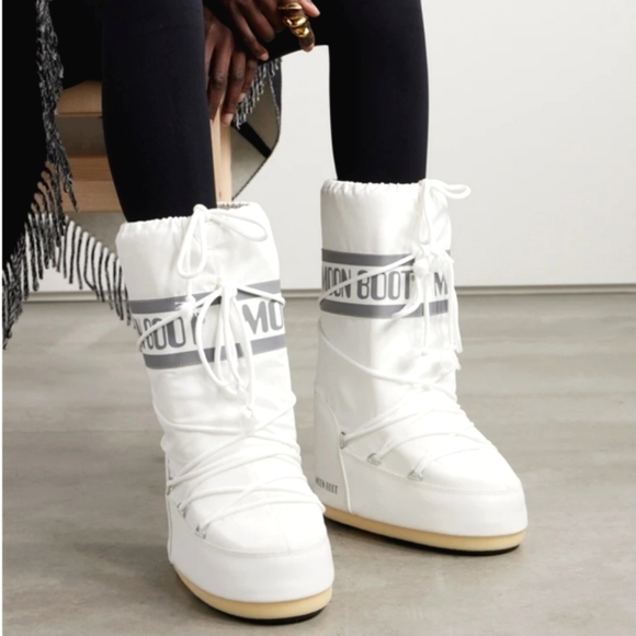 Moon Boot | Shoes | Moon Boot Icon White Snow Boots Moon Boots White ...
